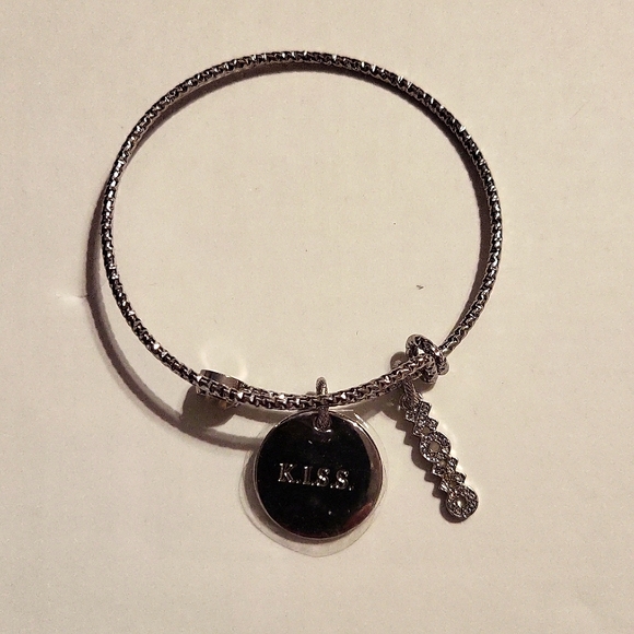 Mary Kay | Jewelry | New Mary Kay Silver Kiss Bracelet | Poshmark